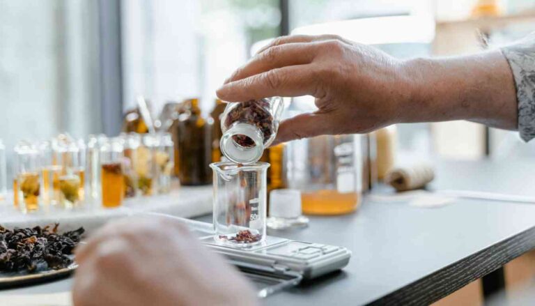 Making A Tincture With Dried Herbs: A Step-by-Step Guide (2026)