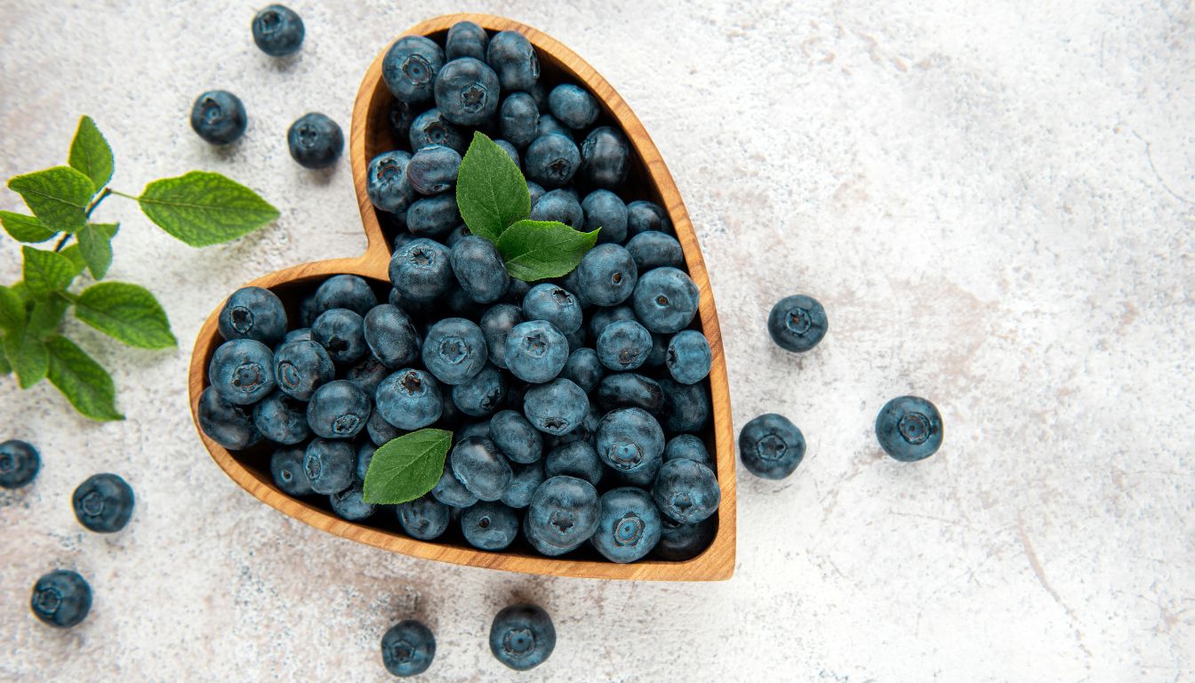Berries for Constipation: Natural Remedies for Gut Wellness (2025)