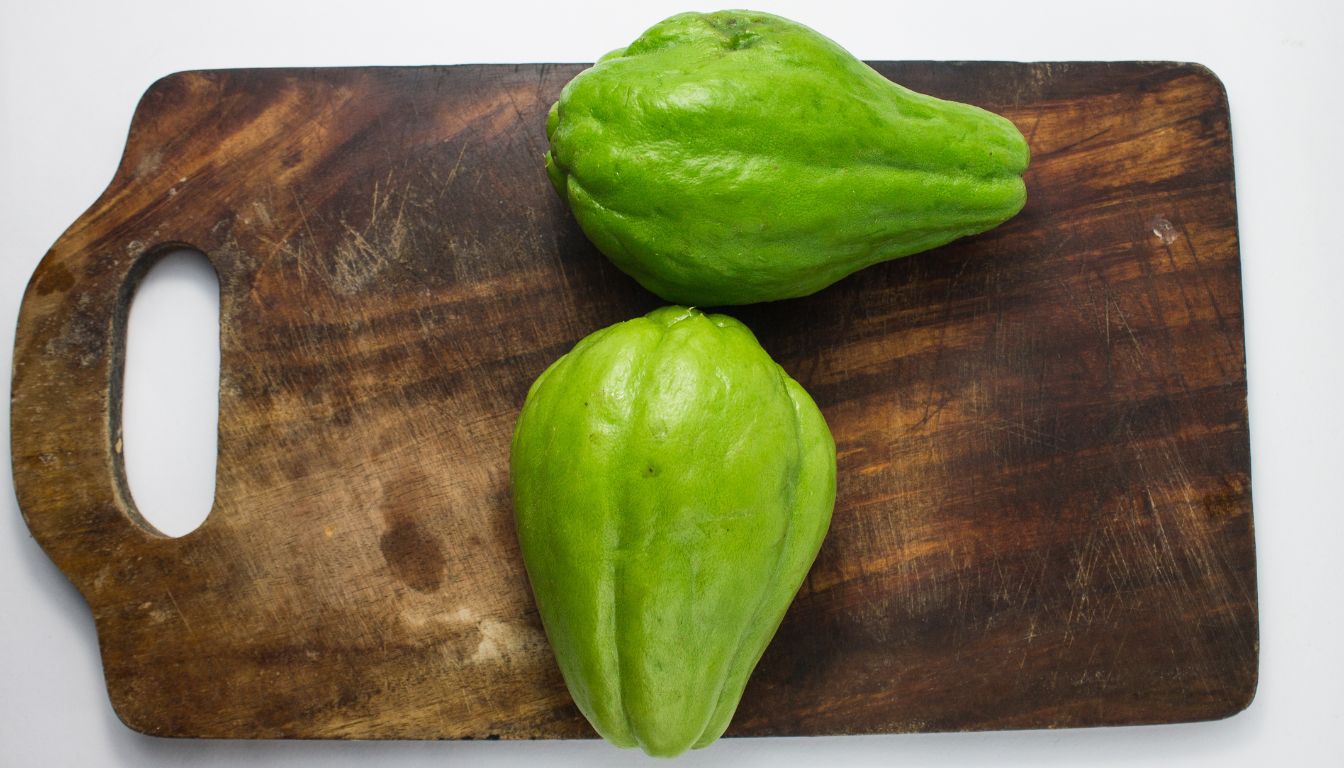 Chayote: Health Benefits and Nutrition Facts Explained (2026)